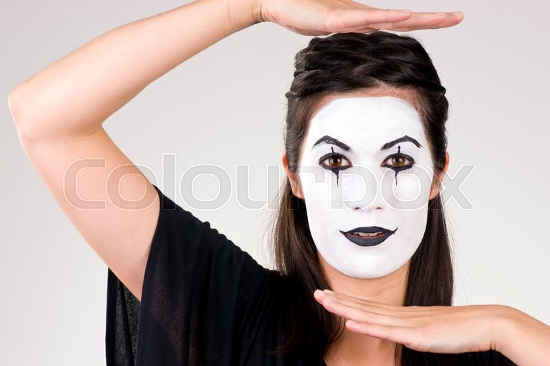 Pretty Mime Makeup