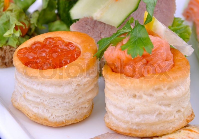 Kanapés Mit Kaviar Und Lachs | Blinis mit Lachs und Kaviar Rezept – JHITGJ