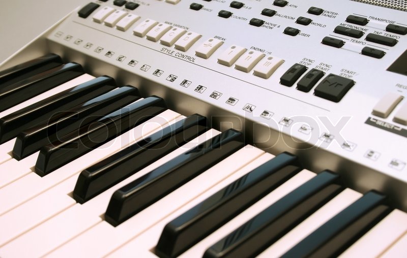 Ein Teil der professionellen Keyboards | Stock Bild | Colourbox