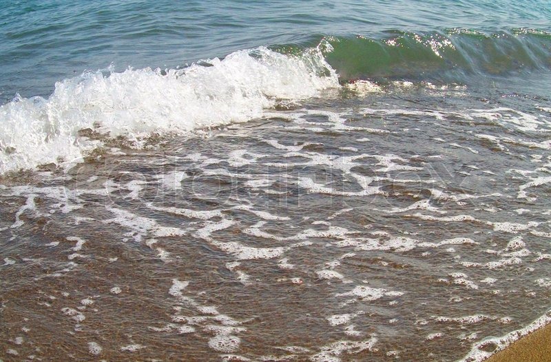 Schöne Wellen auf dem Meer, Spanien ... | Stock Bild | Colourbox