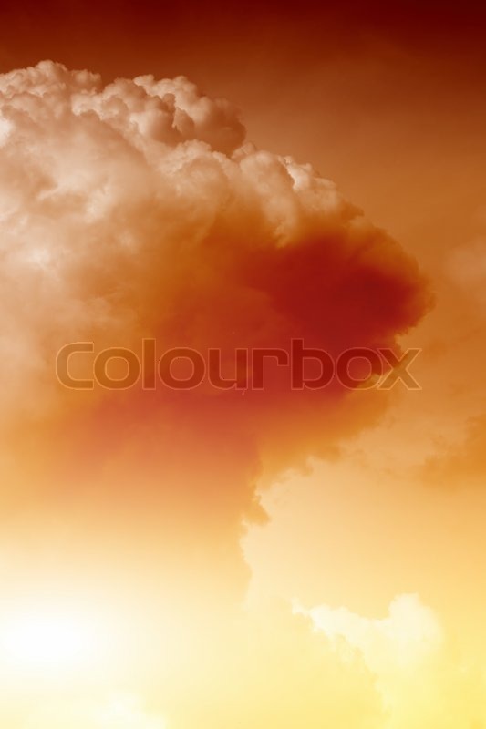 Atompilz Feuerball von Atombombe ... | Stock Bild | Colourbox