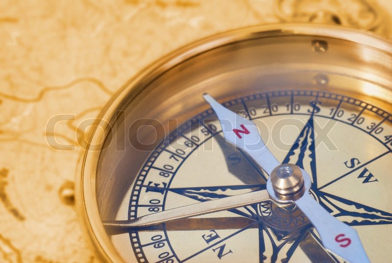 Ancient kompas på grunge gamle kort | Stock foto | Colourbox