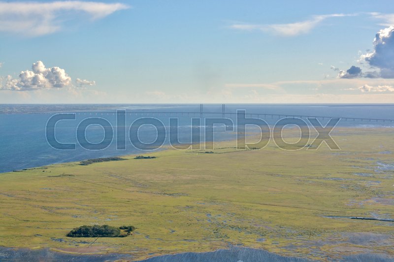 Saltholm og Øresundsbroen | Stock foto | Colourbox