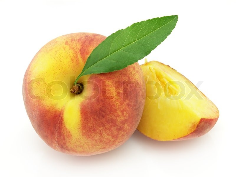 Süßer Pfirsich mit Blättern | Stock Bild | Colourbox