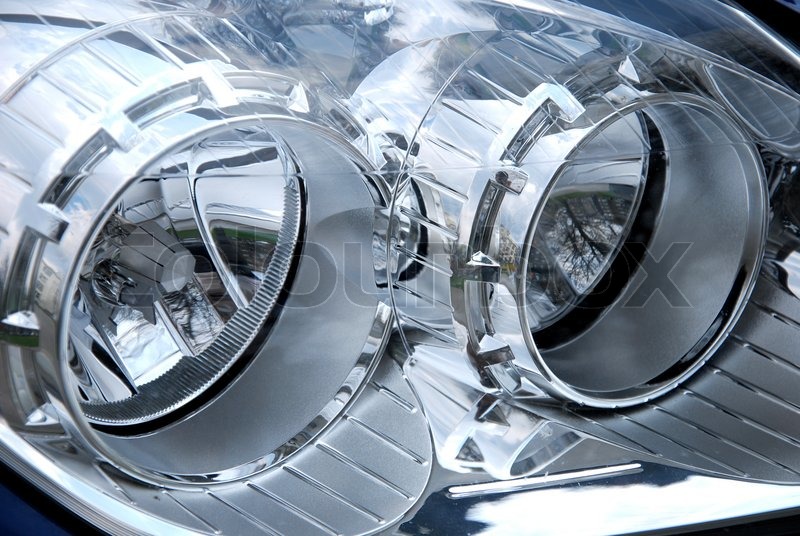 Chrom Scheinwerfer des neuen Autos | Stock Bild | Colourbox