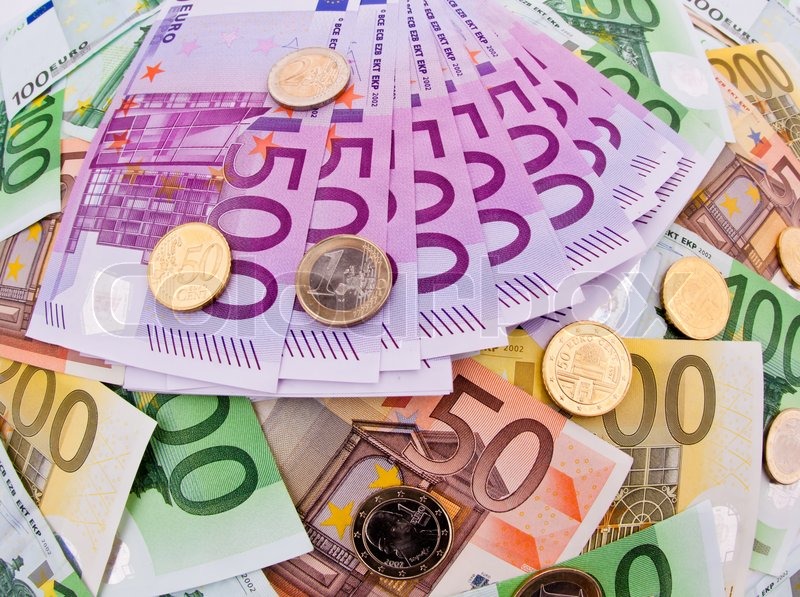 Viele Euro-Banknoten der Europäischen ... | Stock Bild | Colourbox