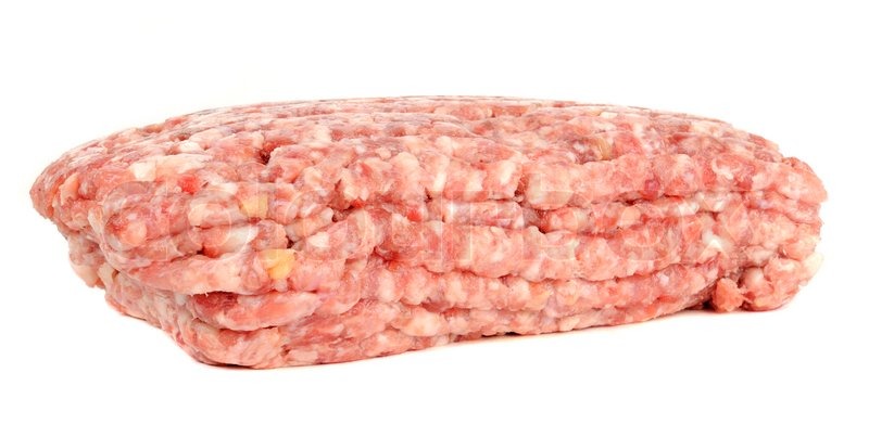 Raw Hackfleisch Hackfleisch auf weißem ... | Stock Bild | Colourbox