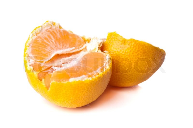 Fresh orange mandarin isoliert auf einem ... | Stock Bild | Colourbox