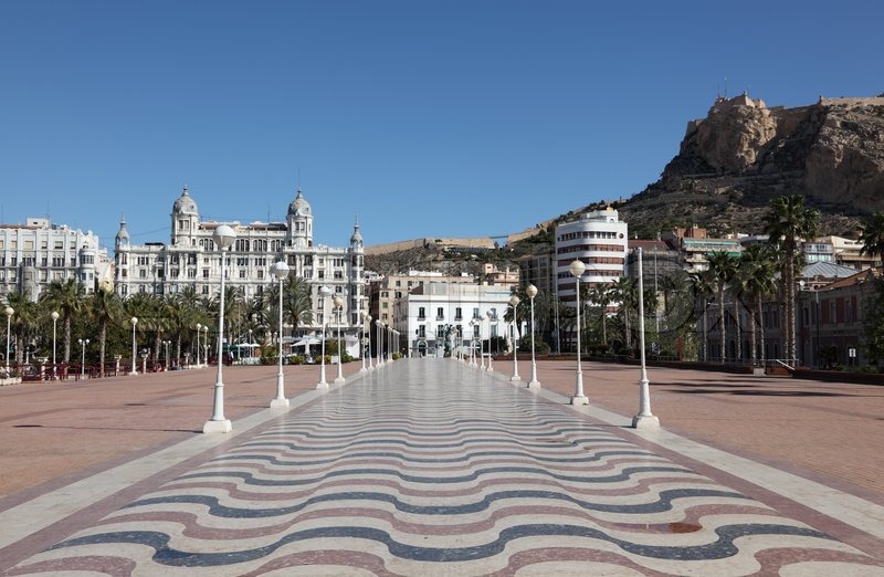 Promenade in Alicante, Spanien ... | Stock Bild | Colourbox