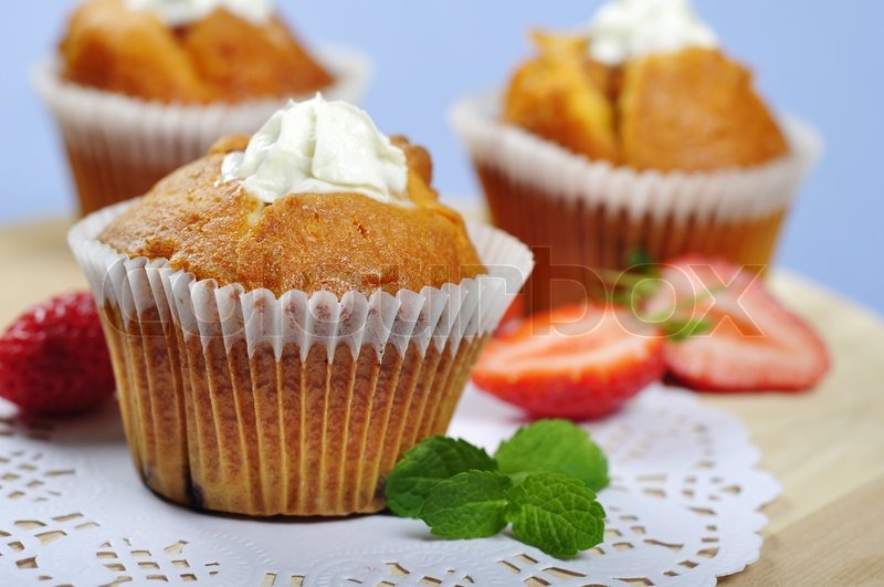 Muffins | Stock Bild | Colourbox