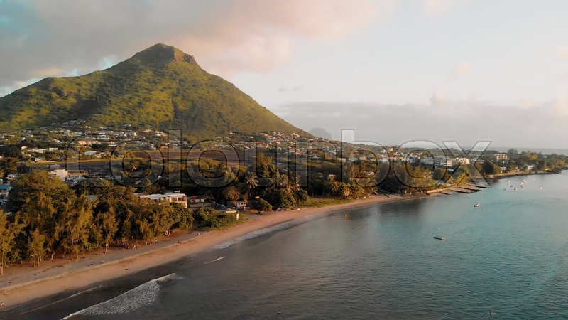 Beautiful aerial view of Mauritius ... | Stock video | Colourbox
