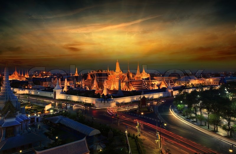 Wat Phra Kaew Night