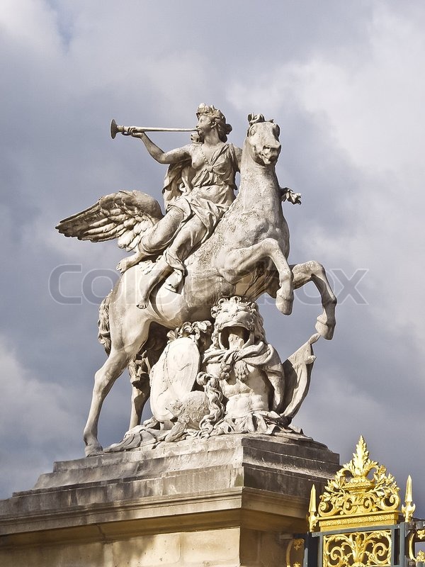 Famous Sculptures In France