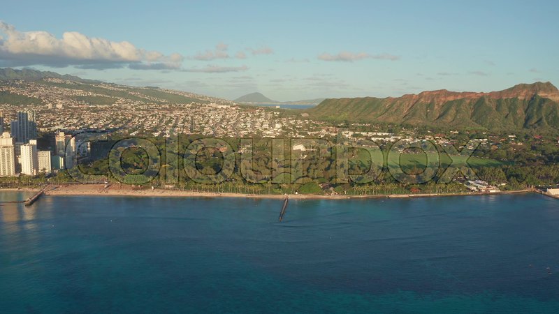 Honolulu Skyline Diamond Head