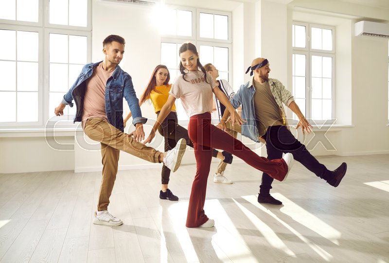 Professional Modern Dancers