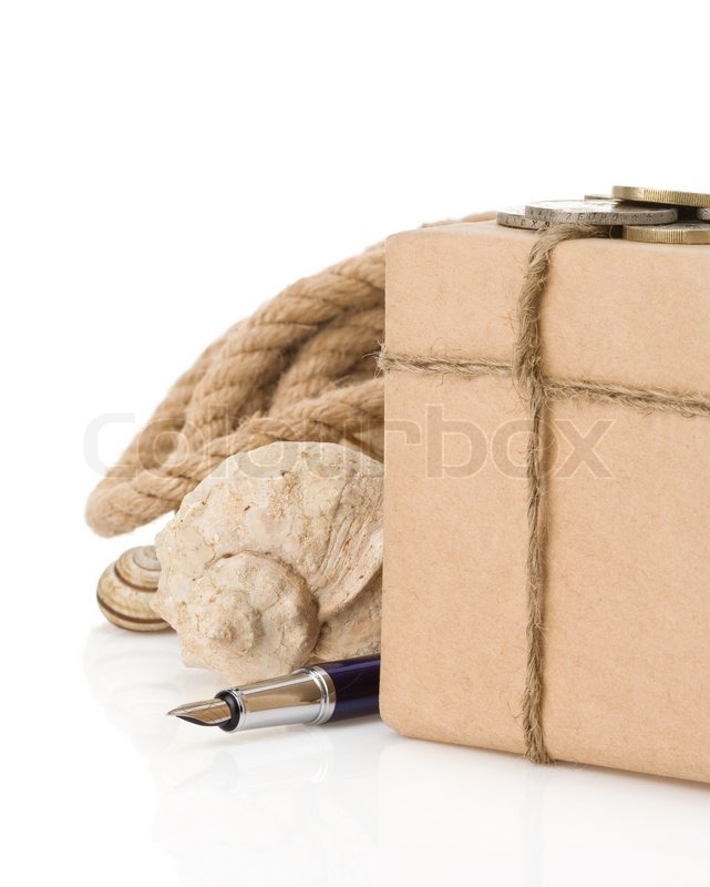 Paket verpackt verpackte Box auf weißem | Stock Bild | Colourbox