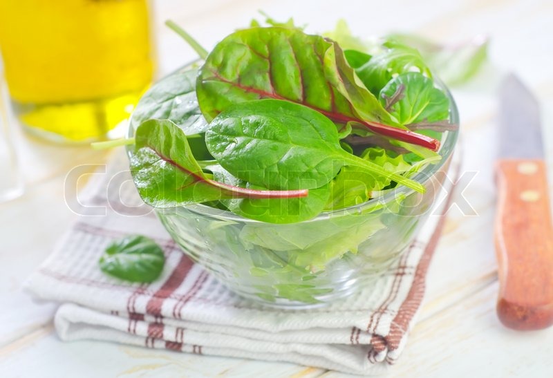 Frischem Salat | Stock Bild | Colourbox