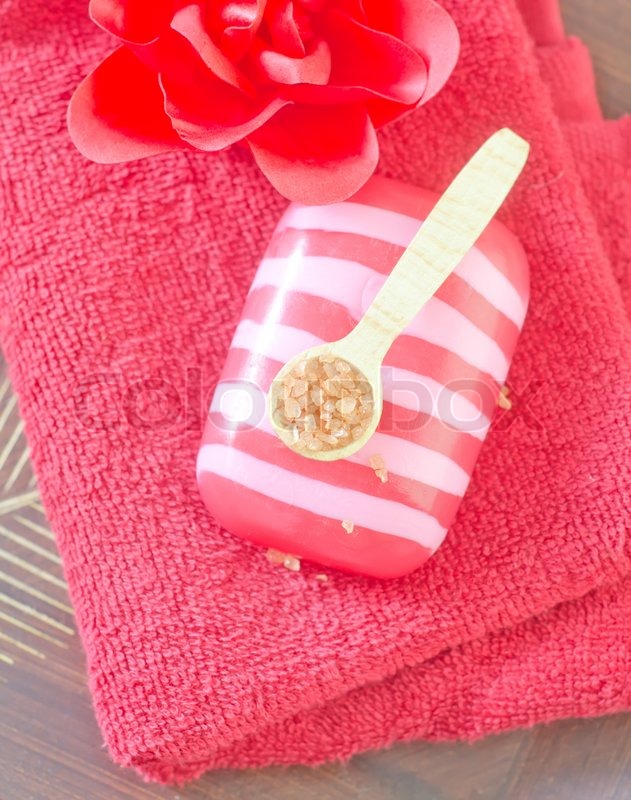 Red Seife | Stock Bild | Colourbox