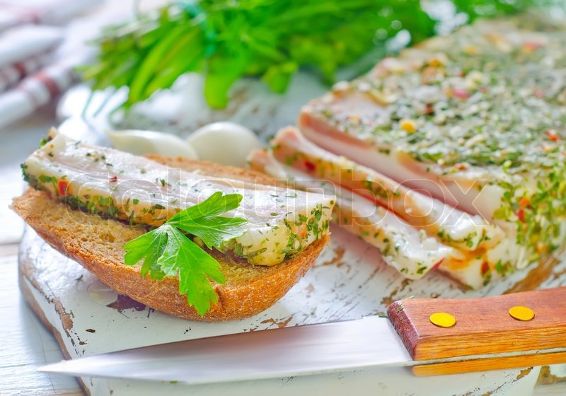 Svinefedt med krydderi | Stock foto | Colourbox