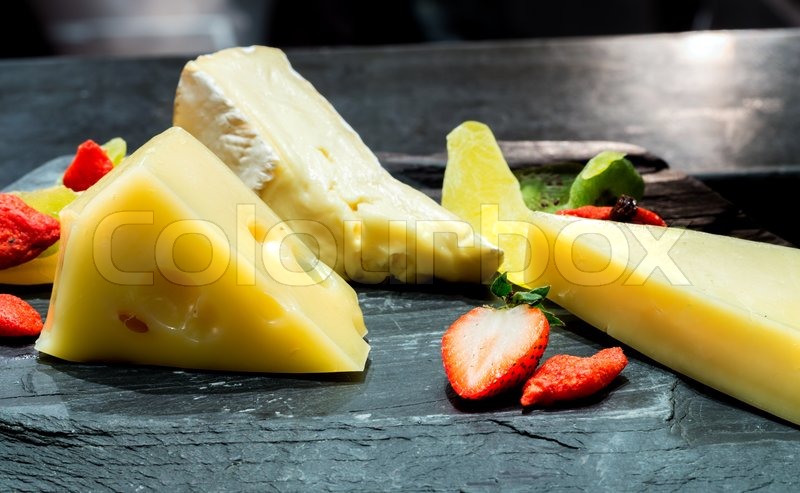 Käse | Stock Bild | Colourbox