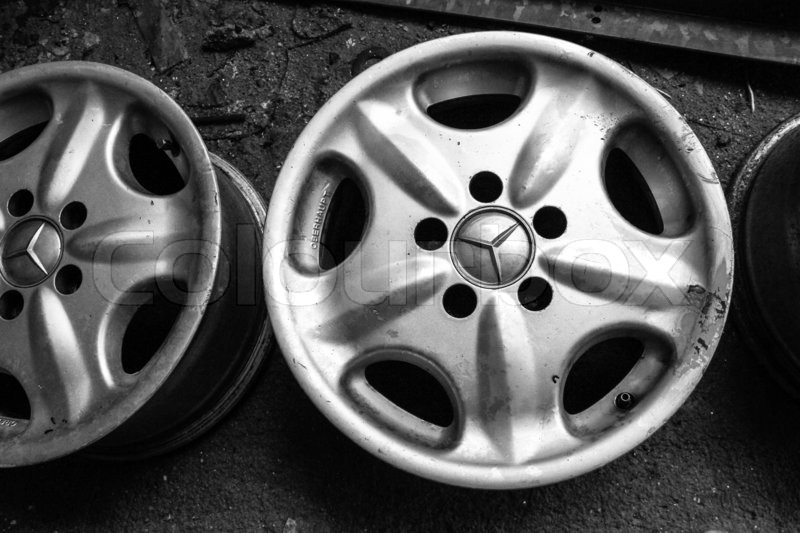 Wheel plate dish metallic auto car ... | Stock image | Colourbox