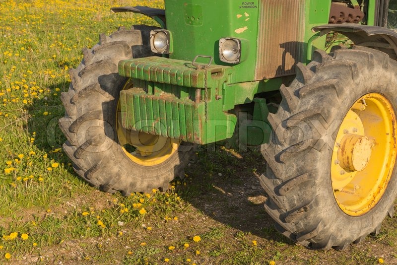 "Traktor i landbruget" | Stock foto | Colourbox